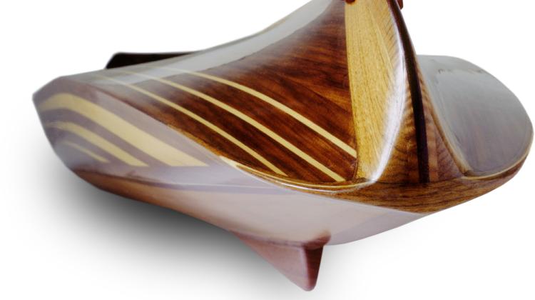 Aleutesque - A sleek and fast kayak loosely based on Aleut Baidarkas ...